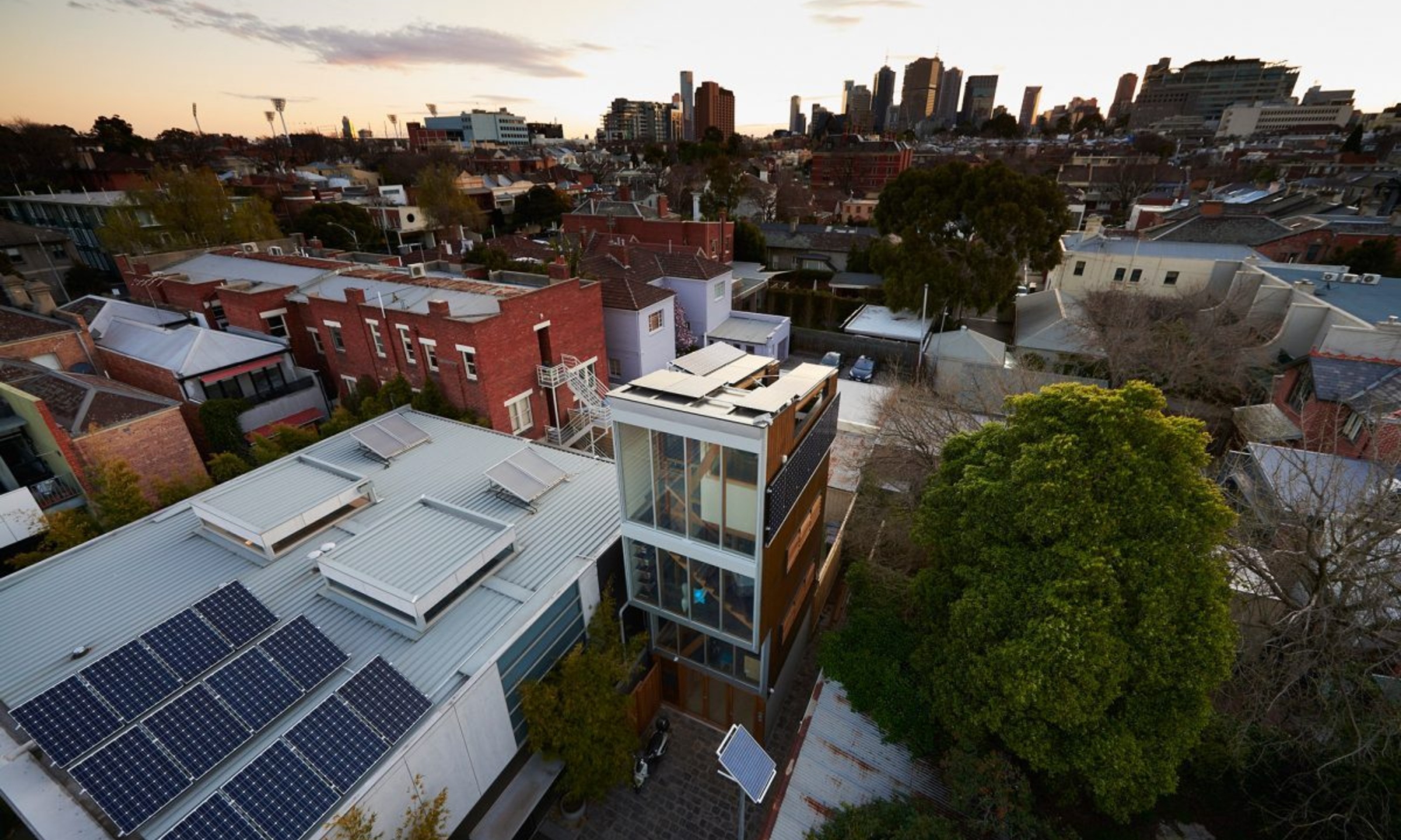 5x4 Hayes Lane - the first home to be built using One Planet Living ...